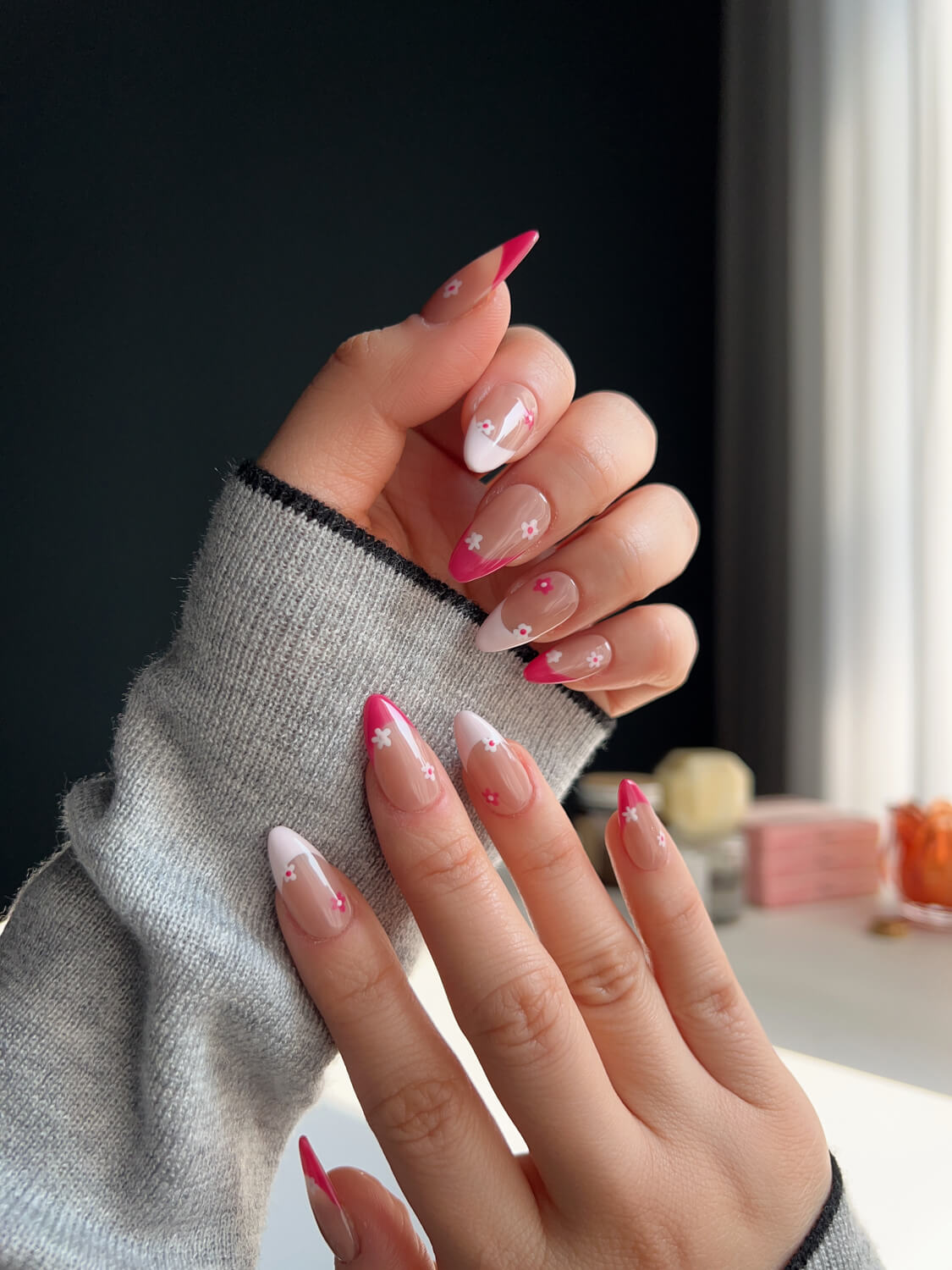 Red Flower Nails | Trendy & Elegant Designs – Joyeenails